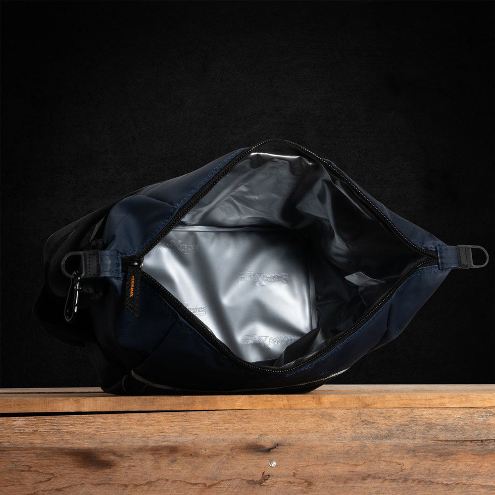 Insulated Crib Bag – Navy Blue PVC
